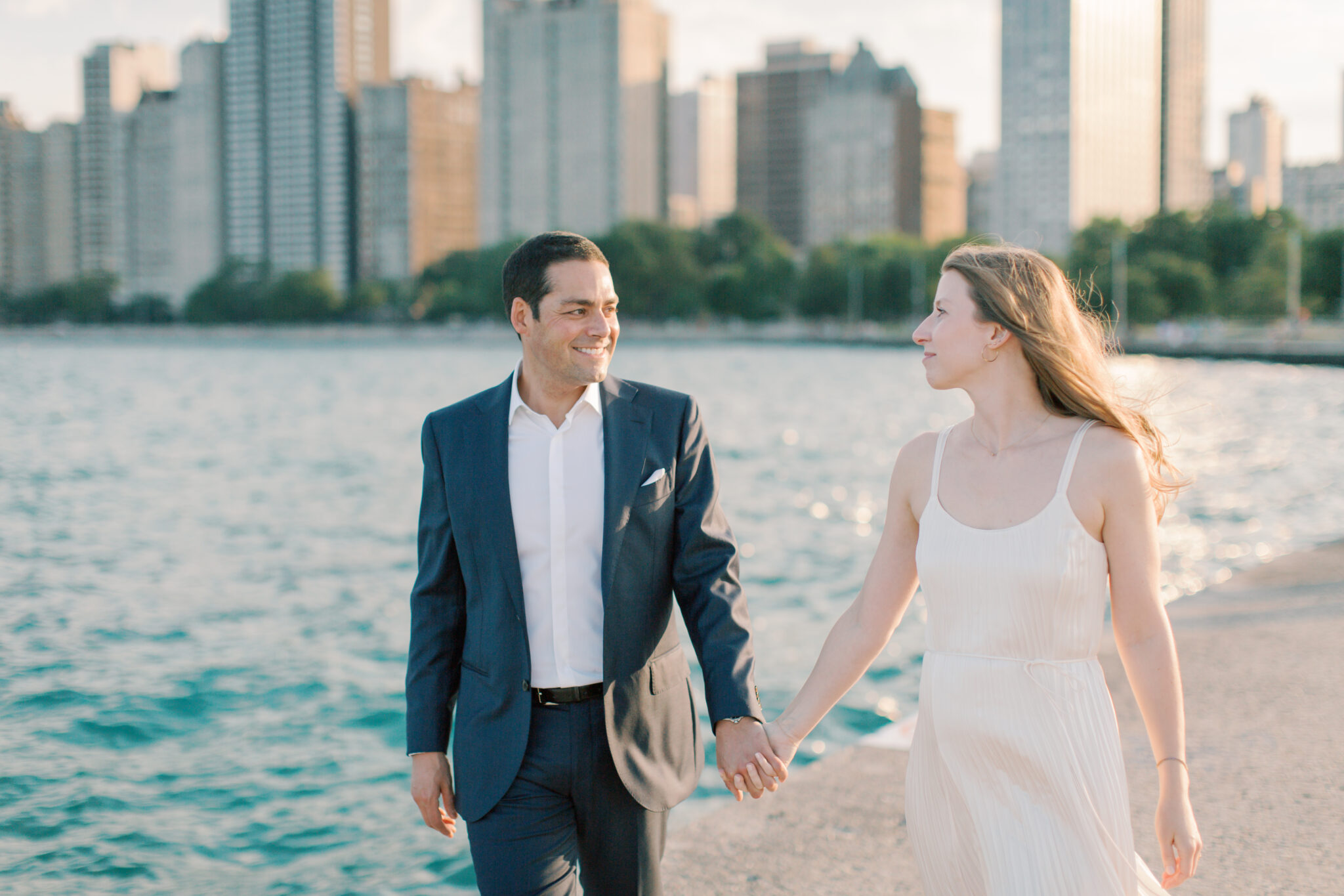 Harper & Aaron // North Ave Lakefront Session | evphotographychicago.com